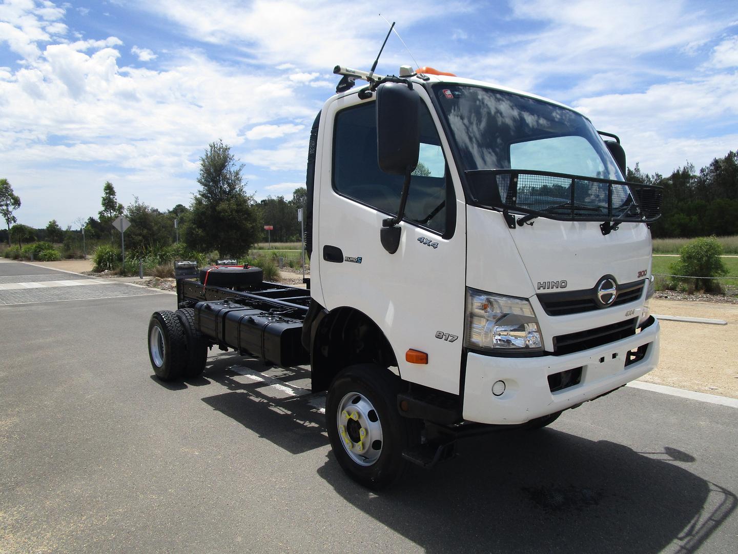 IVECO Sydney | 2019 Hino 300 Series 817