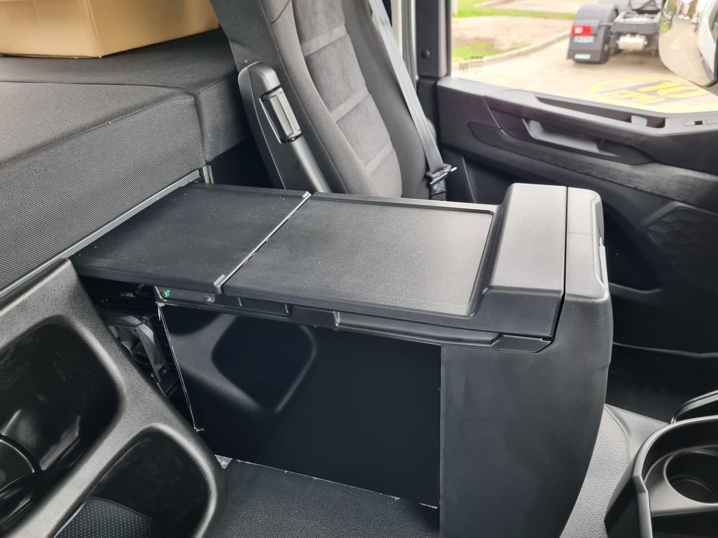 IVECO Sydney | 2024 Iveco S-Way AT600